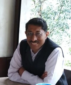 Passing Clouds – Borderless