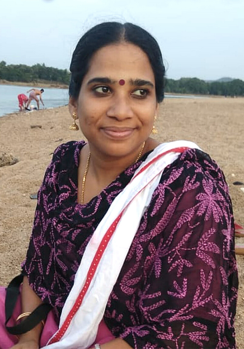 Poetry in Translation – Borderless