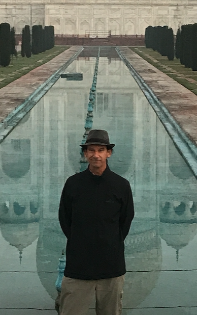 About Us – Borderless