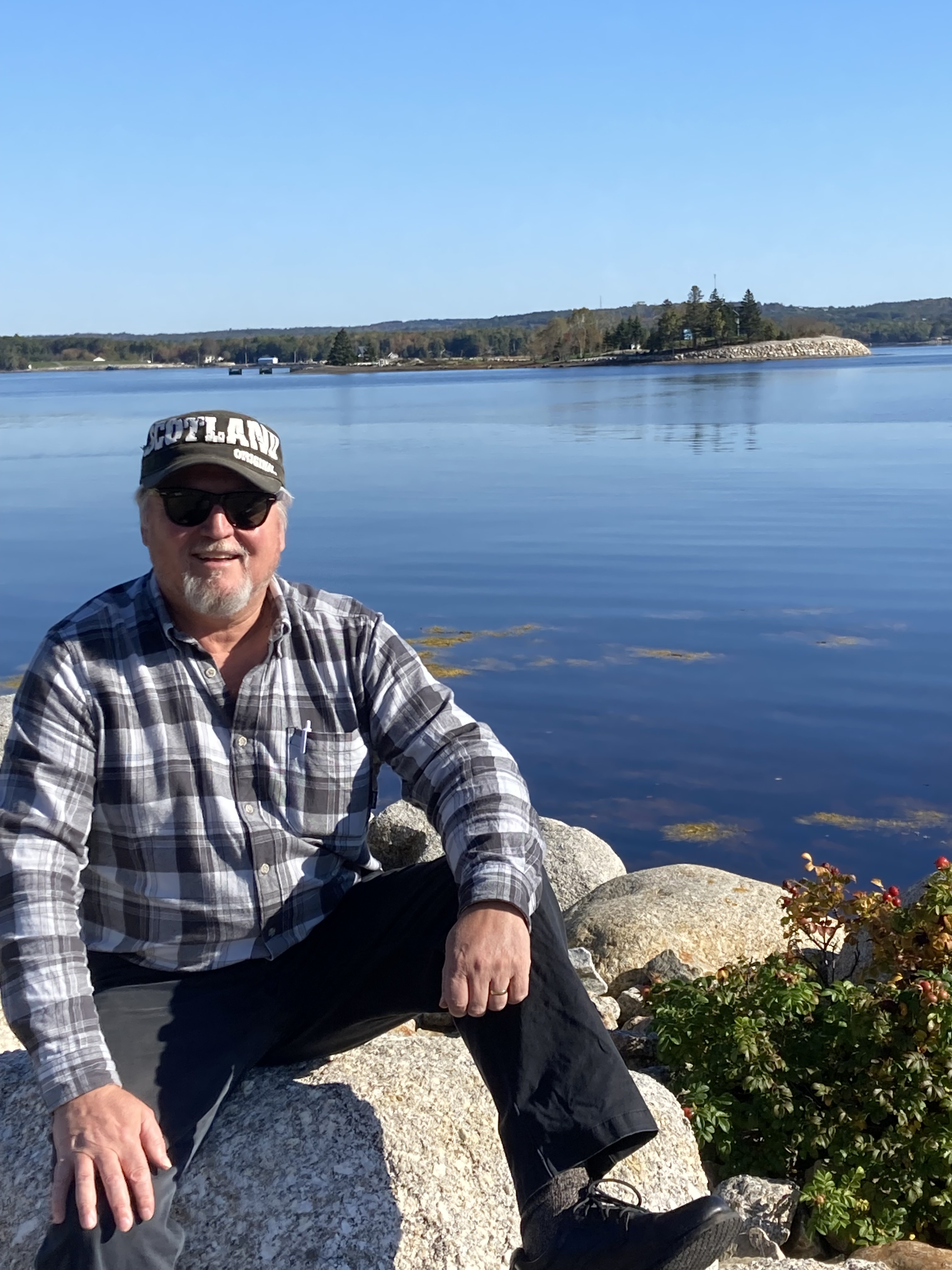 Poetry by Chad Norman – Borderless