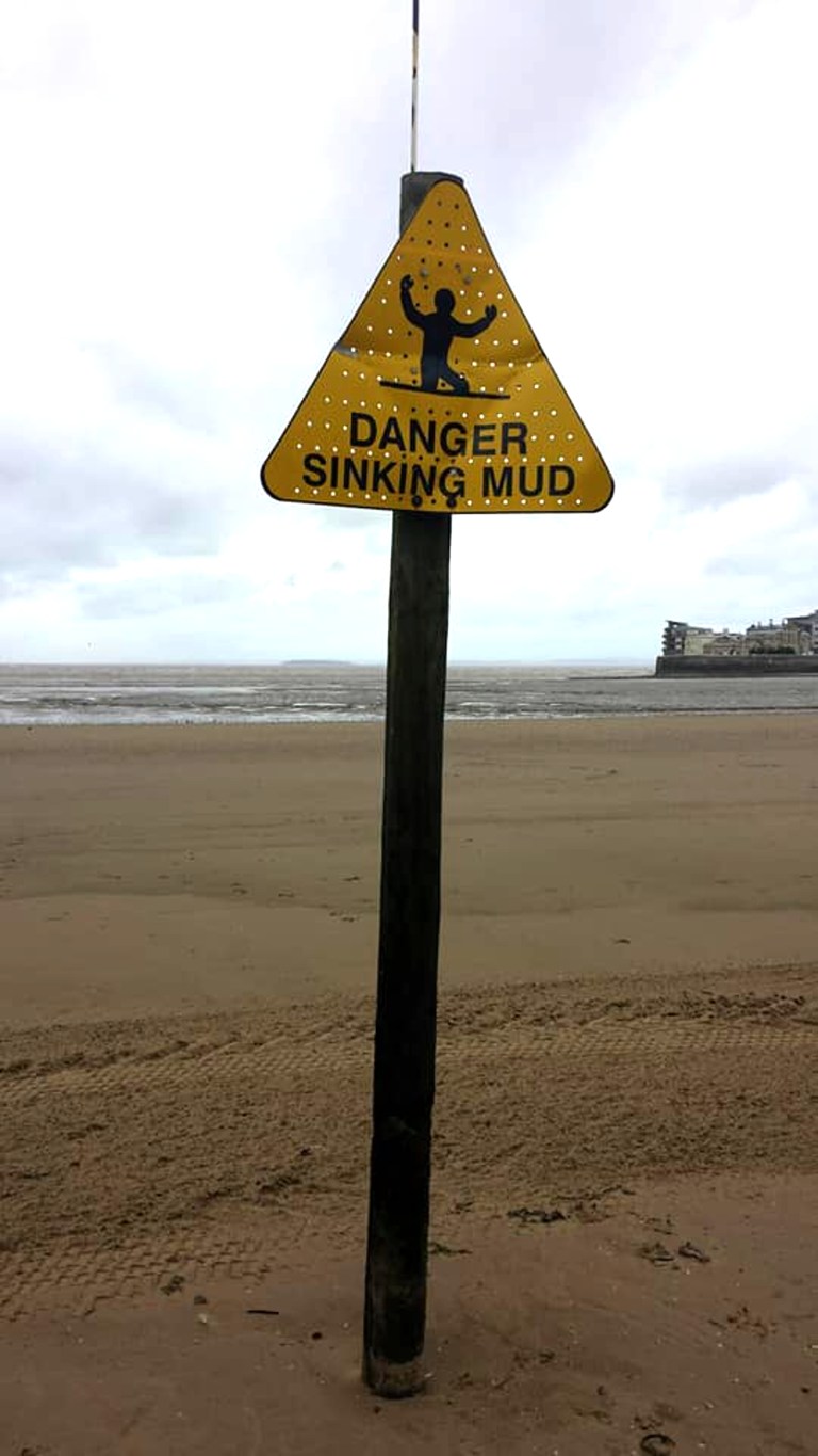Danger Sinking Mud – Borderless