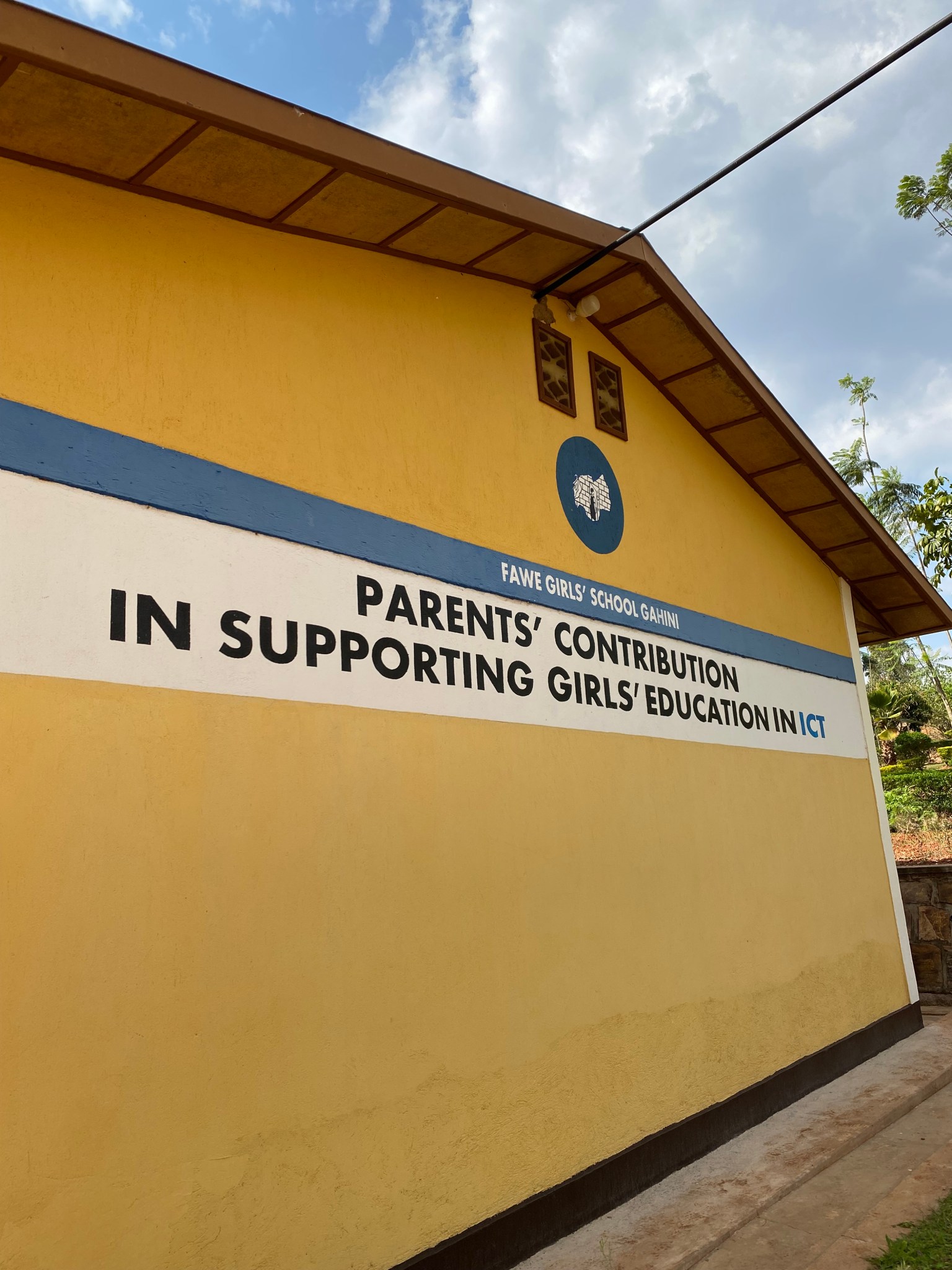 FAWE Girls’ School Gahini – Borderless
