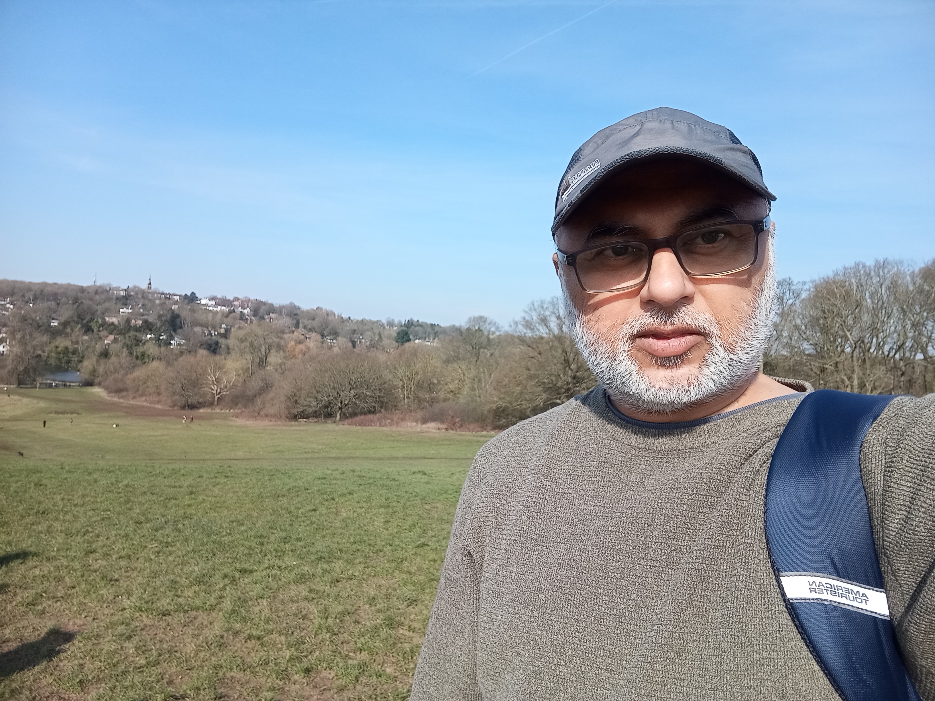 Linen at Midnight – Borderless